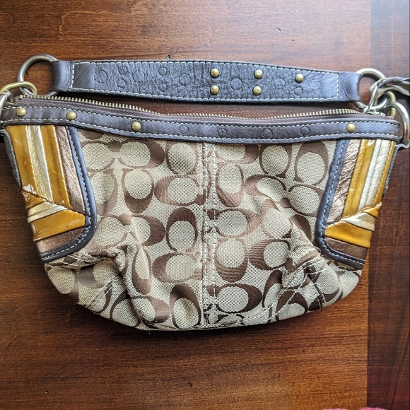 Coach | Bags | Coach Shoulder Purse Early 200s Classic Brown Logo With ...